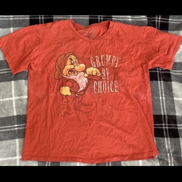 Disney | Shirts | Vintage Disneys Snow White And The Seven Dwarfs ...